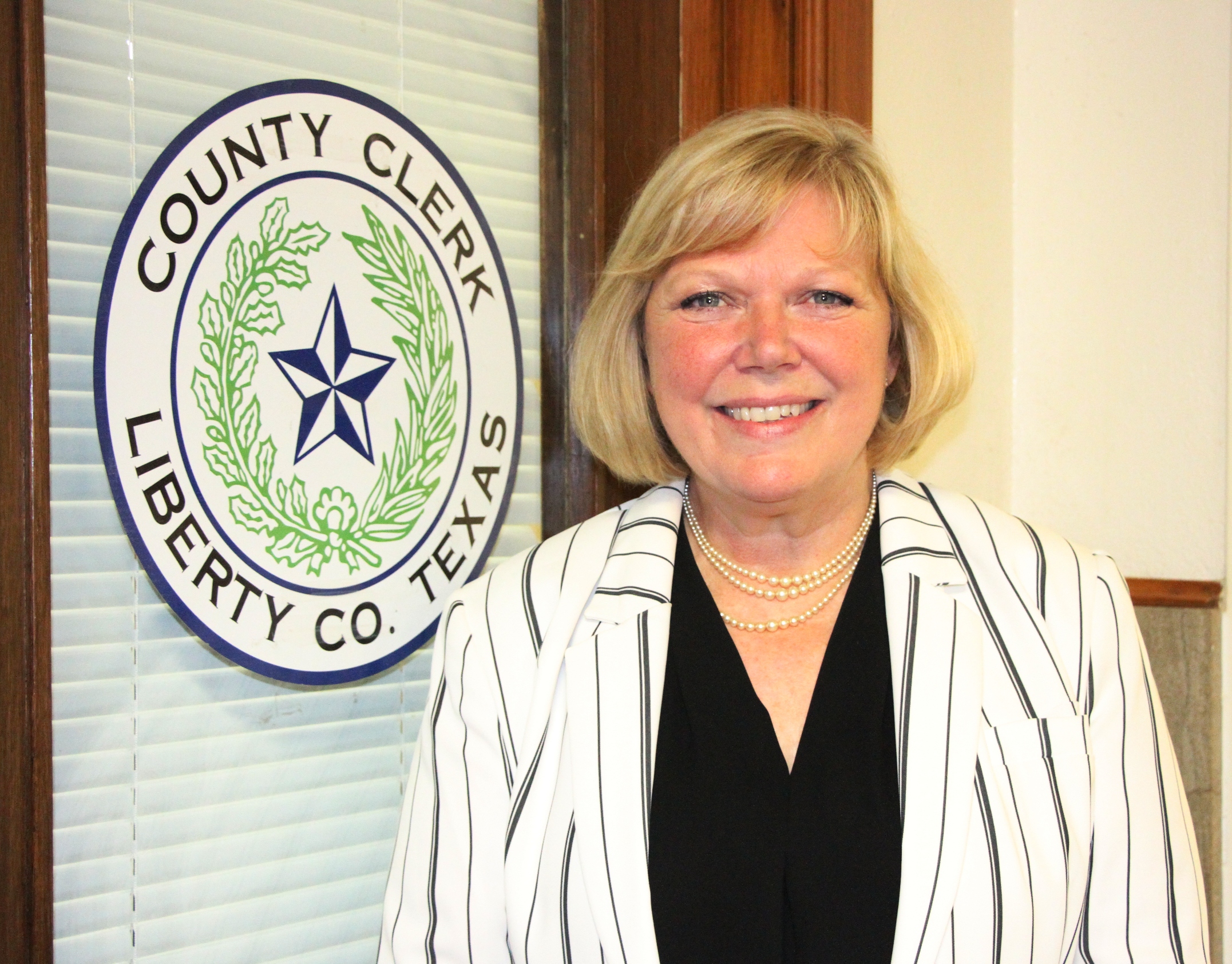 Chambers considering resignation as county clerk for appellate chief ...