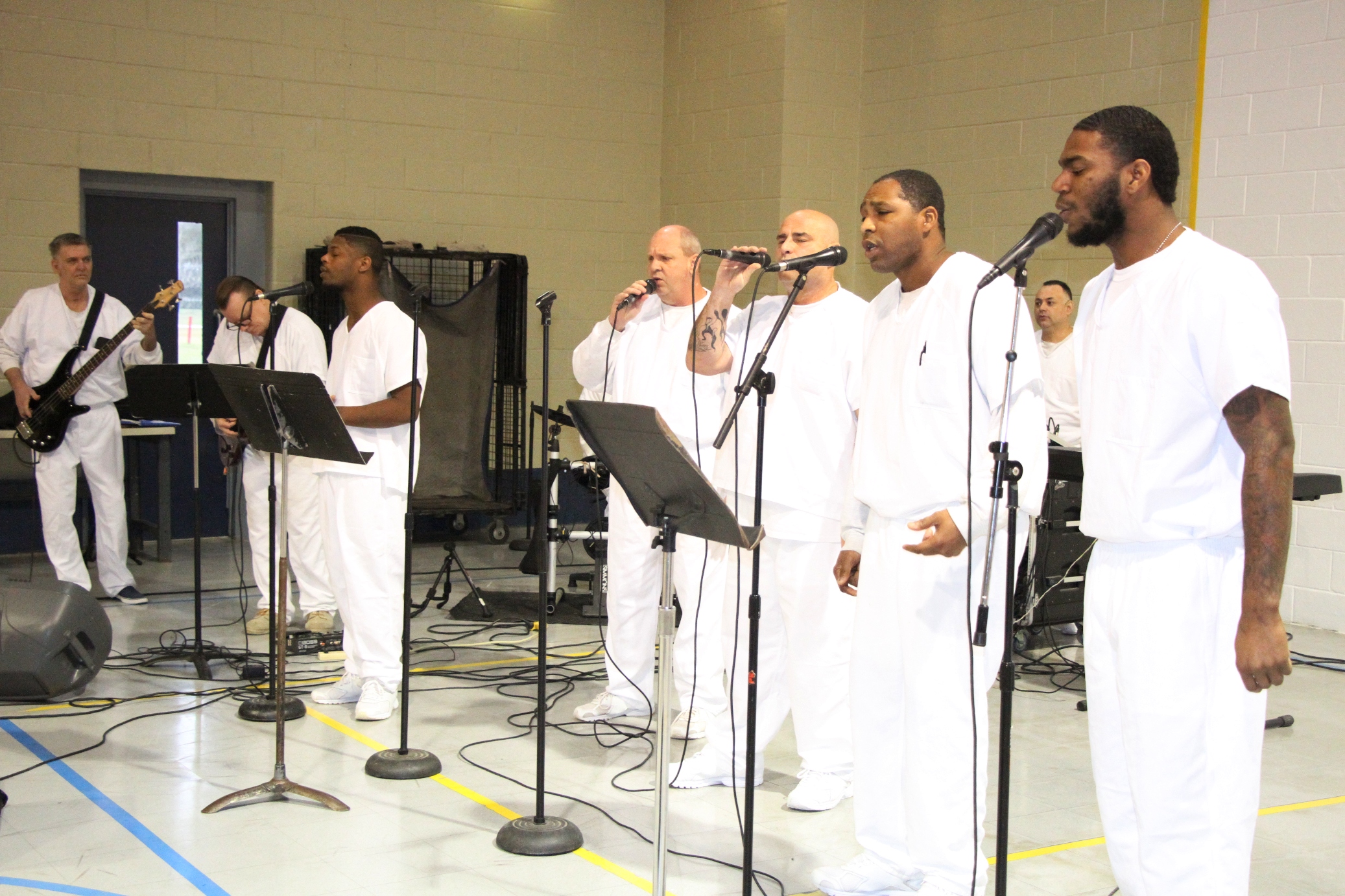 Looking at life after lockup: Cleveland inmates graduate from GED ...