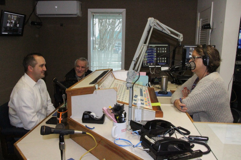 KSHN signs off for last time - Bluebonnet News