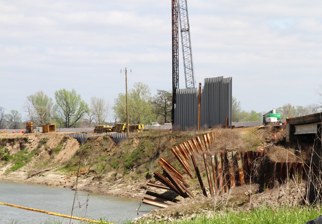 TxDOT working on repairs to Trinity River bridge on FM 787 - Bluebonnet ...