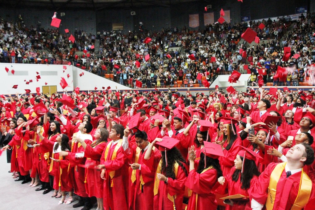 Graduation 2022: Cleveland High School celebrates its seniors ...