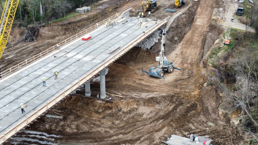 TxDOT making progress on FM 787 bridge repairs - Bluebonnet News
