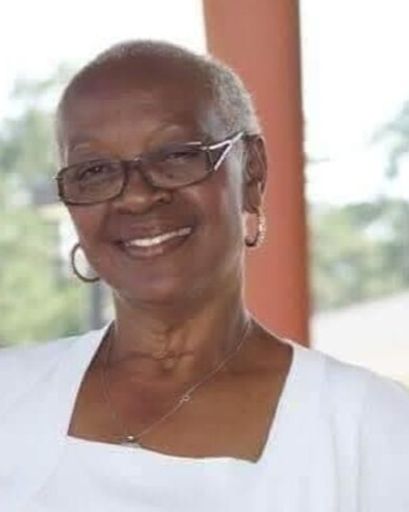 Essie Lee Roberts - Bluebonnet News