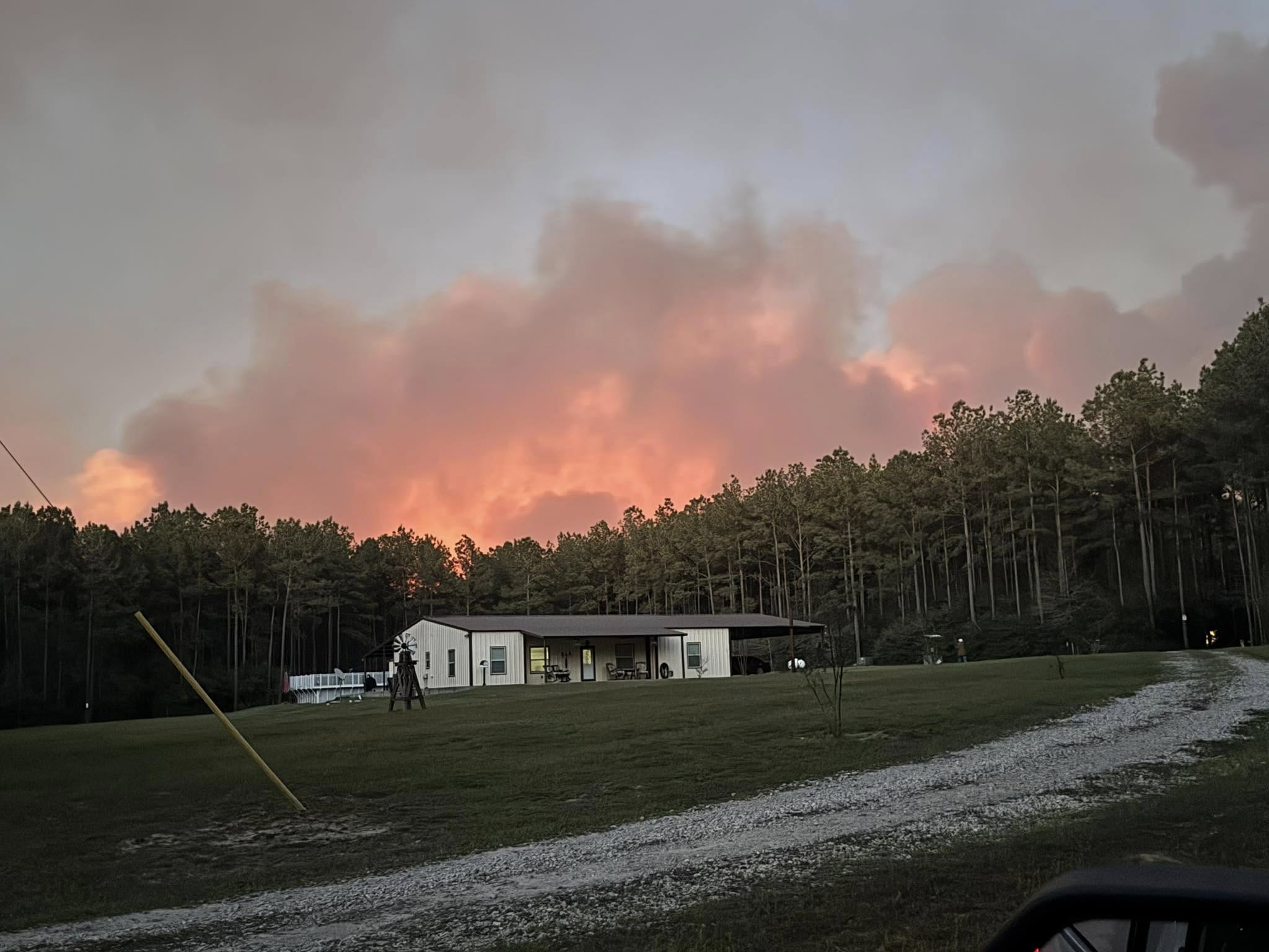 Pauline Road Fire reaches 2,375 acres but is 45 percent contained ...