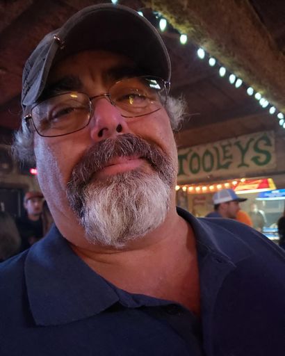 Kevin Wayne Williams - Bluebonnet News