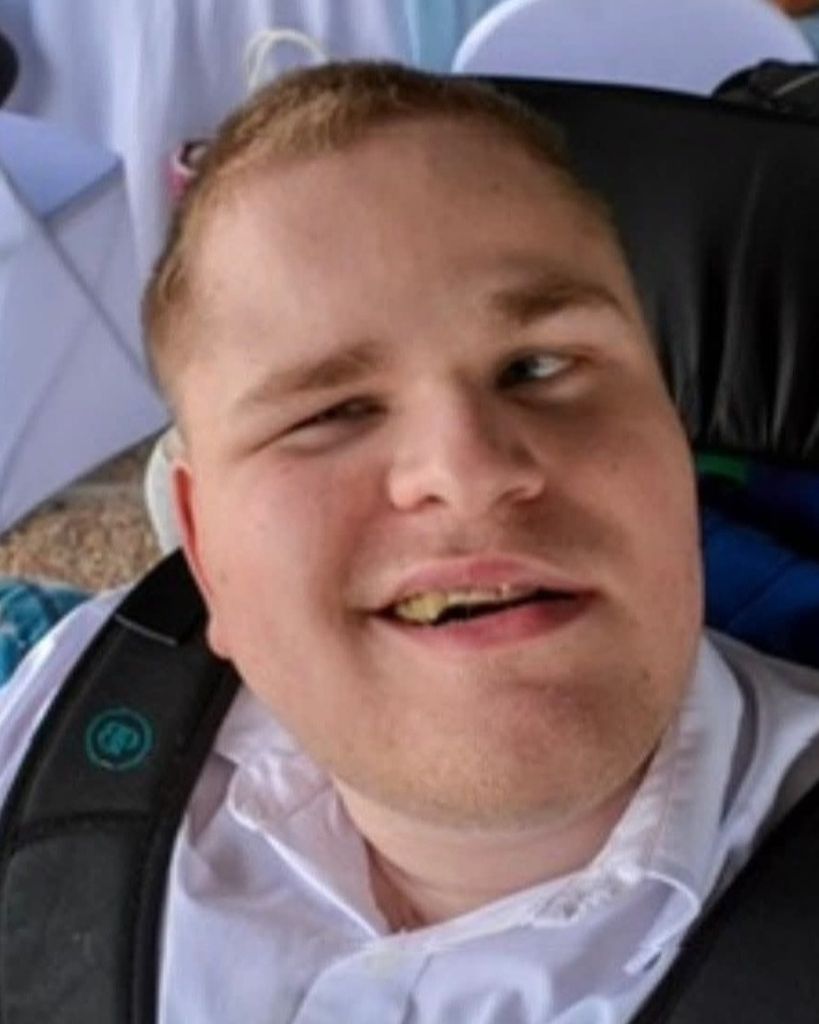 Cameron Robert Thornton - Bluebonnet News