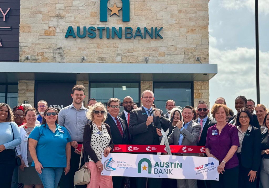 Austin Bank opens full-service Willis branch - Bluebonnet News