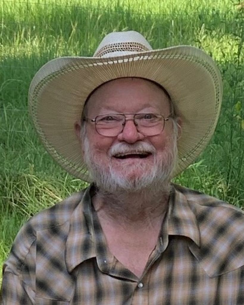 Lynn Earl Johnson - Bluebonnet News